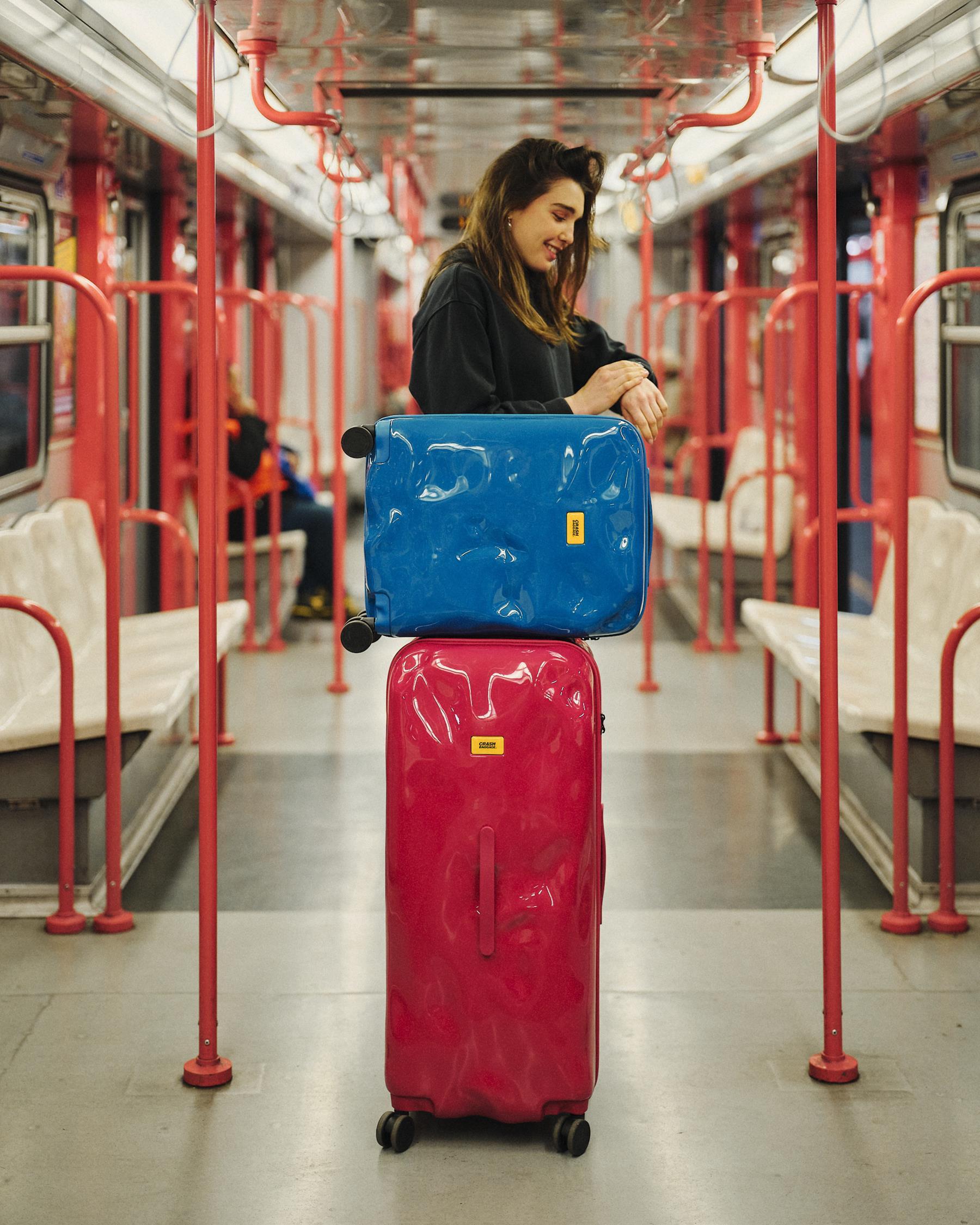 Walizka Icon Trunk duża - Crash Baggage CB169 001 | Fabryka Form