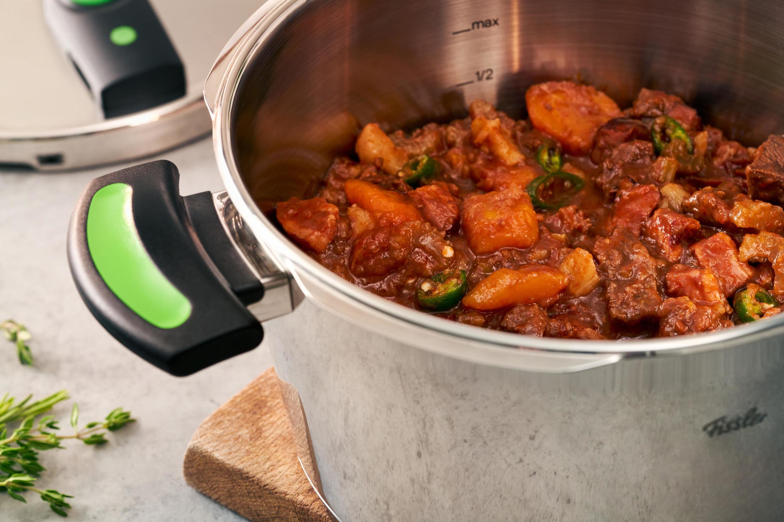 Vitaquick Green Pressure cooker - Fissler 600-350-04-070/0 | FA