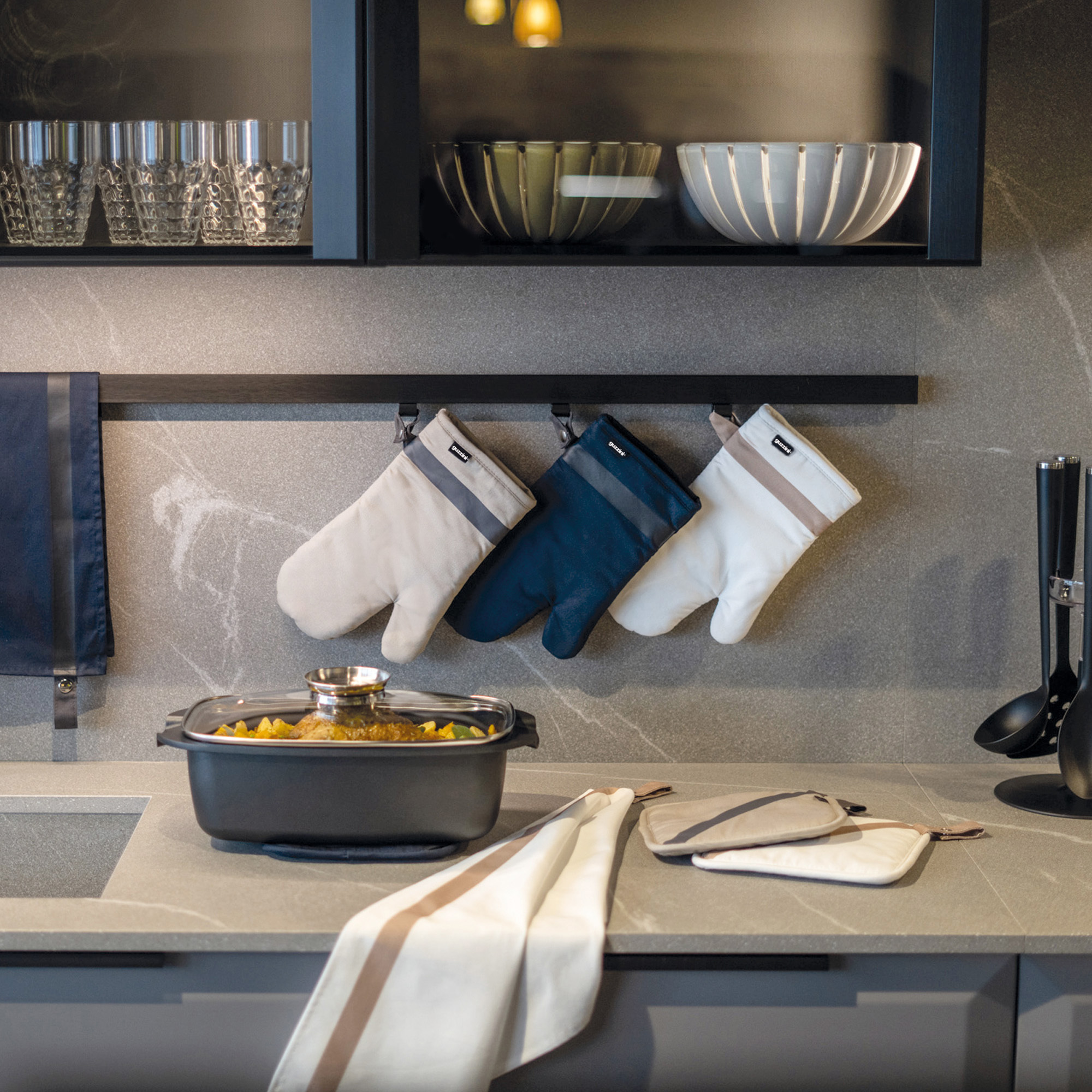 Rękawica kuchenna Kitchen Active Design - Guzzini 118803156 | FF