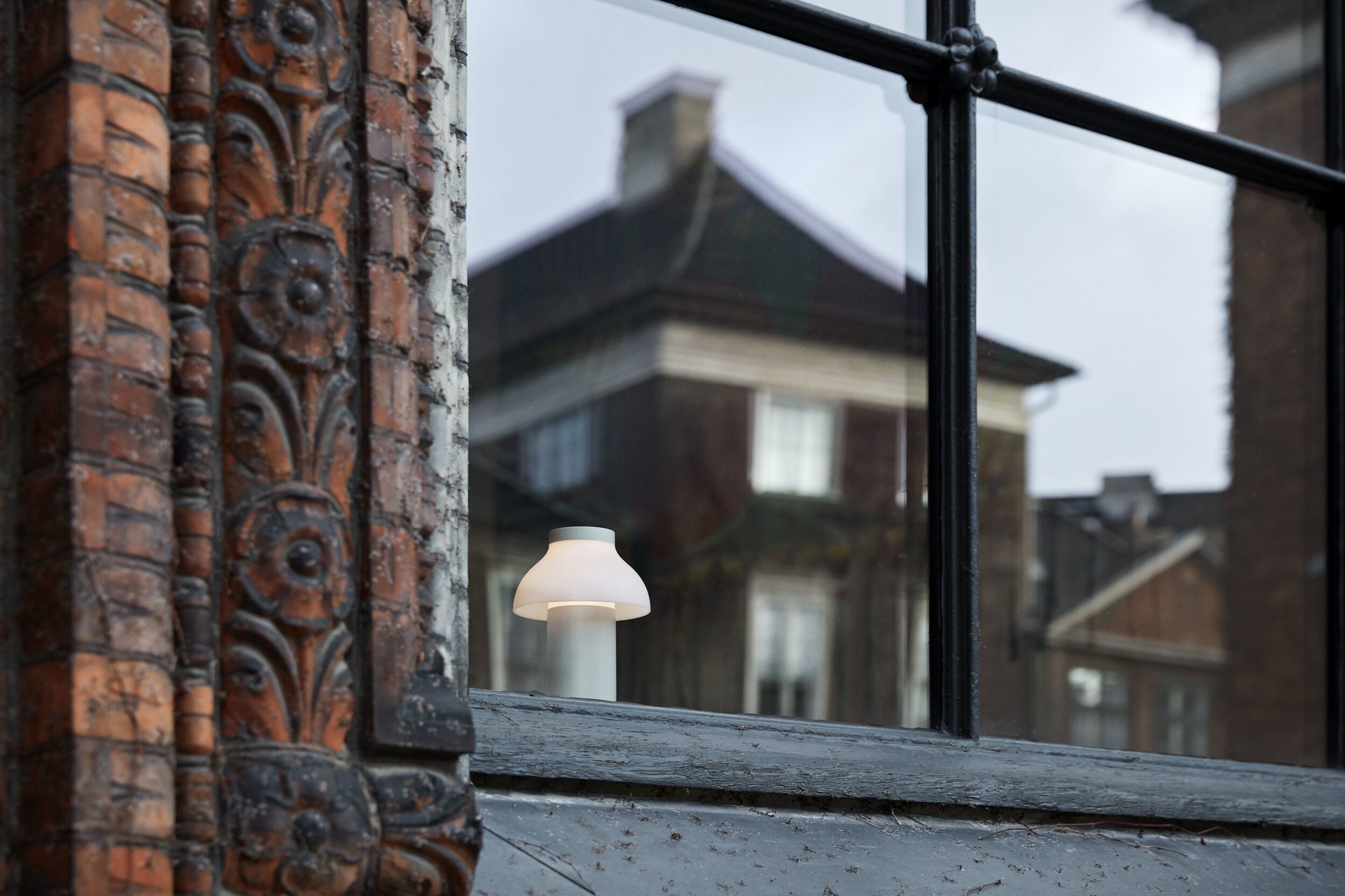 Lampa bezprzewodowa Hay PC - AE381-A685, Pierre Charpin | FF