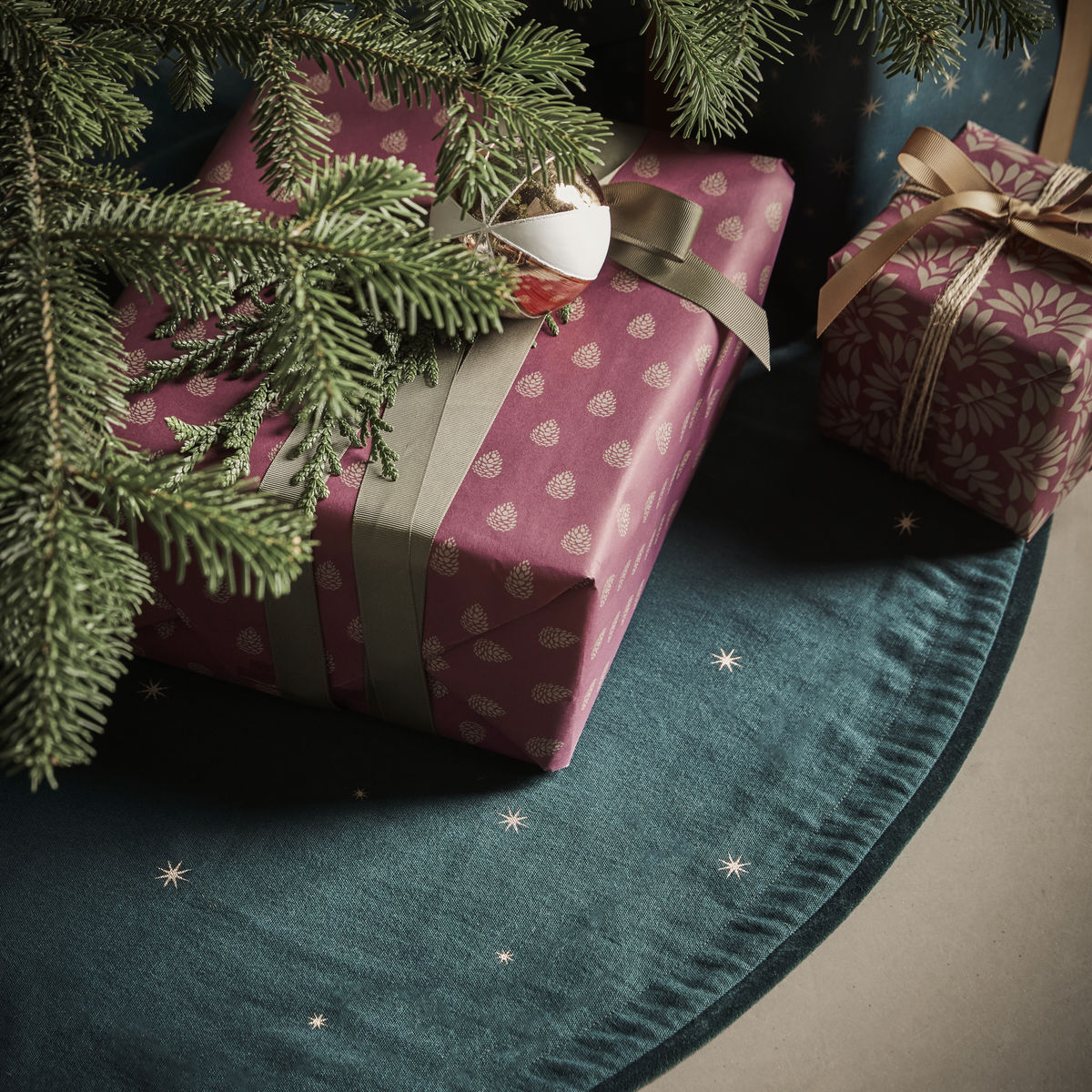 Mata pod choinkę Nost 120 cm ciemnozielona - House Doctor 203670540