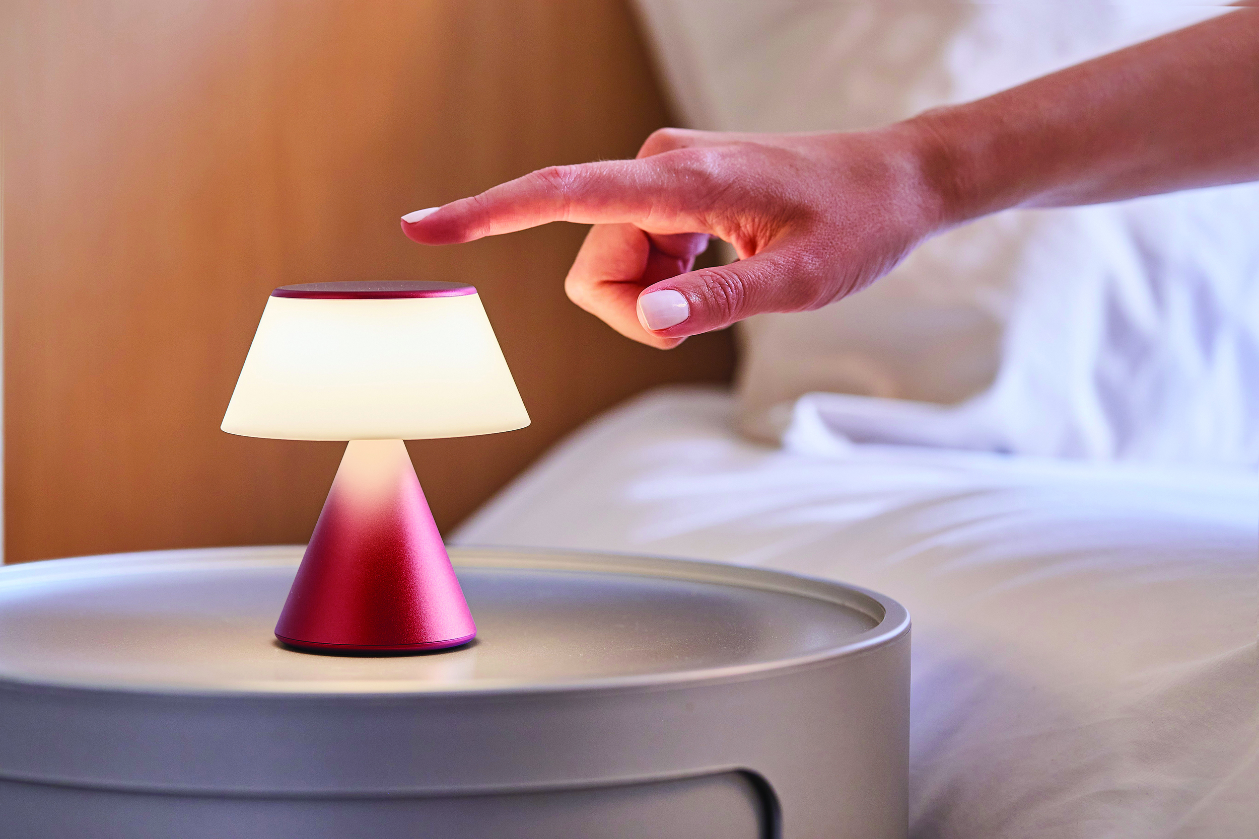 Lampa LED Luma M - Lexon LH87LB1 | Fabryka Form