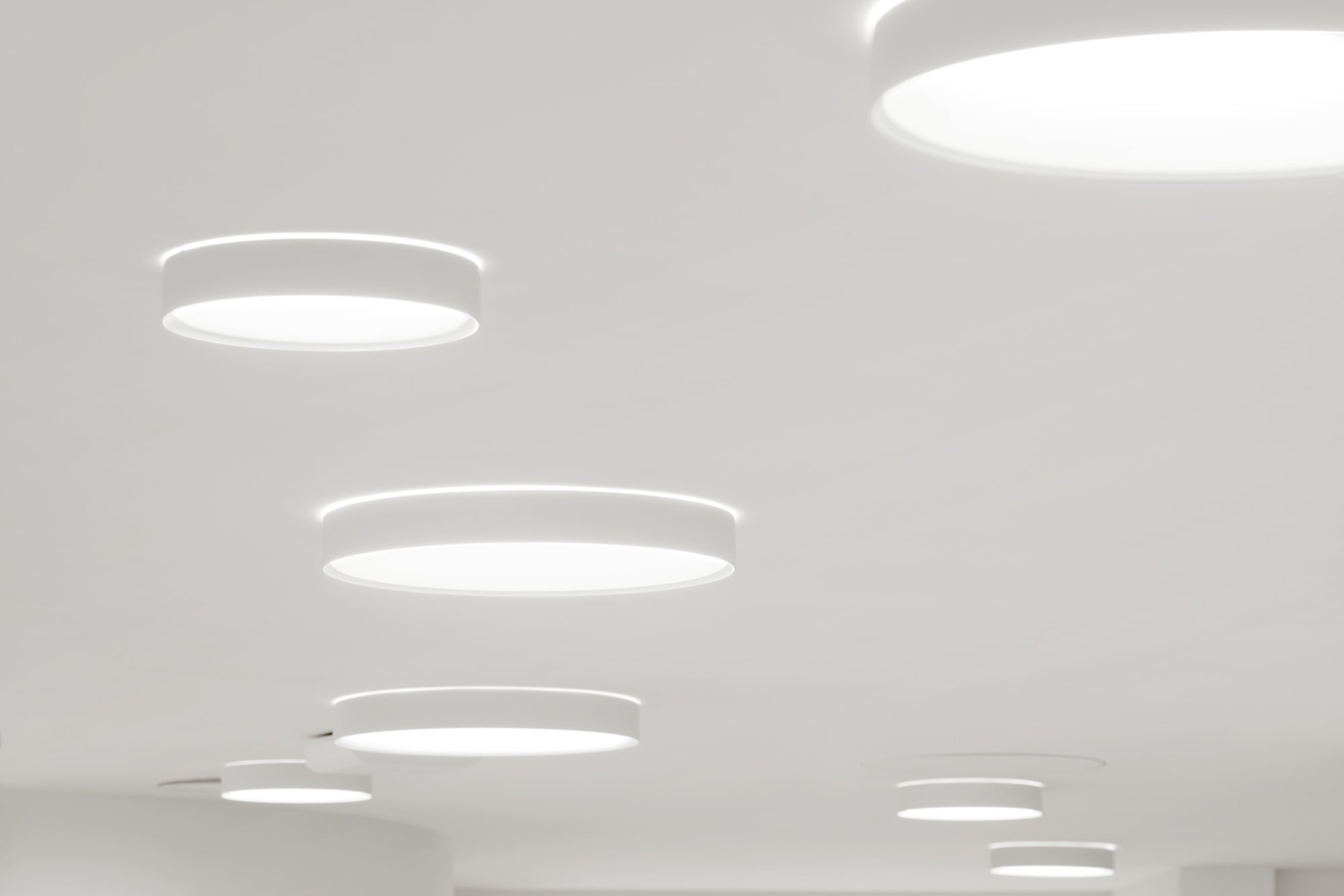 Plafon Slim Round Semi Recessed LED 68 cm z dyfuzorem opal - FF