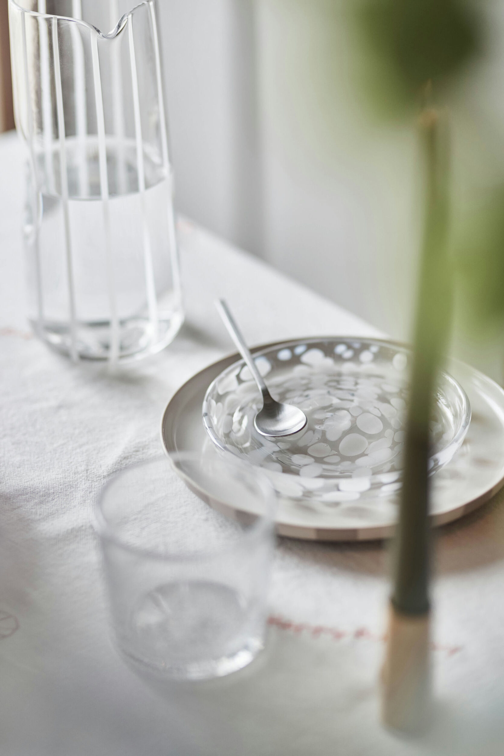 Karafka Mizu Coupe 1,3 l szara - OYOY L300550 | Fabryka Form