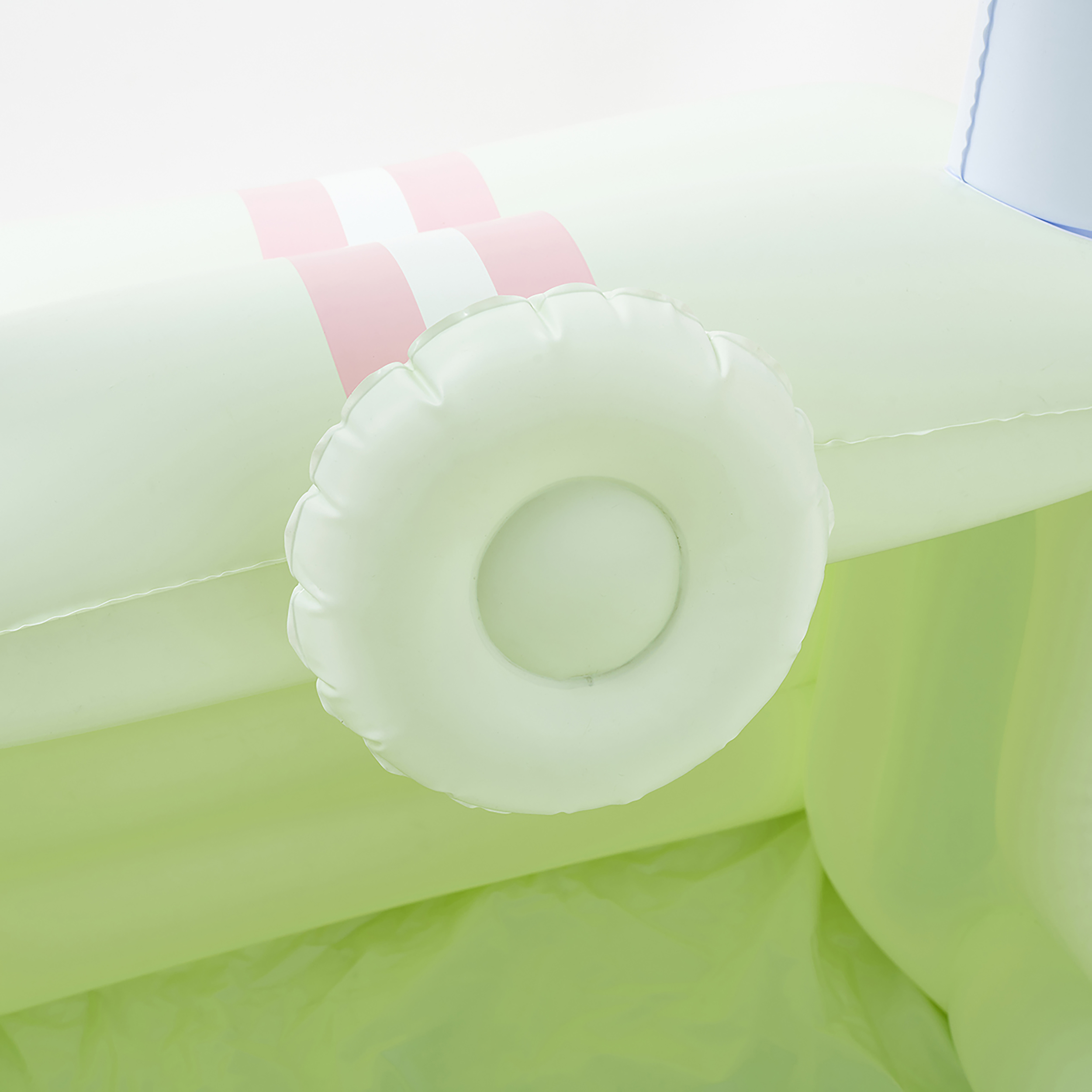 Zabawka samochód dmuchany The Cubby Buggy - Sunnylife S2PCUBBU | FF